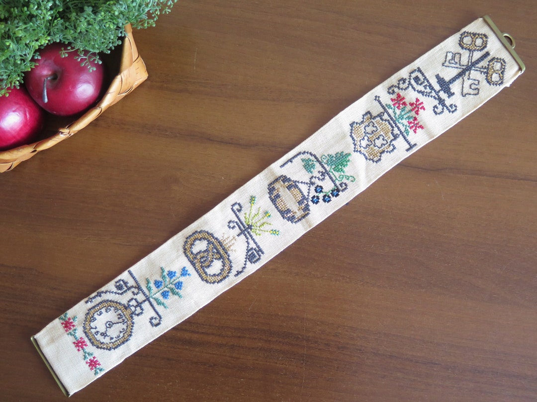 Hand Embroidered Long Narrow Wall Hanging Scandinavian Swedish Vintage ...