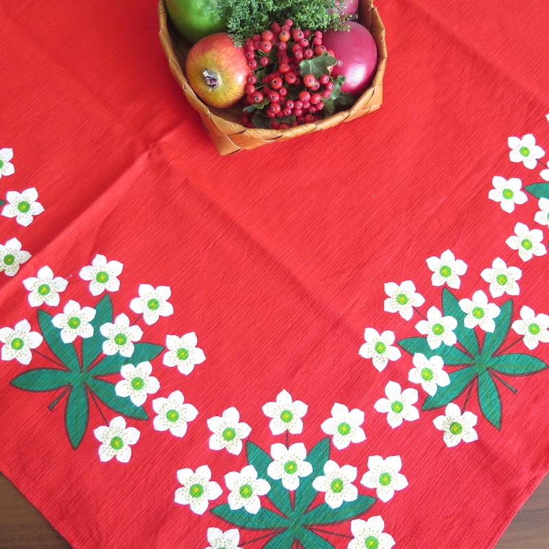 Red Table Cloth - Etsy