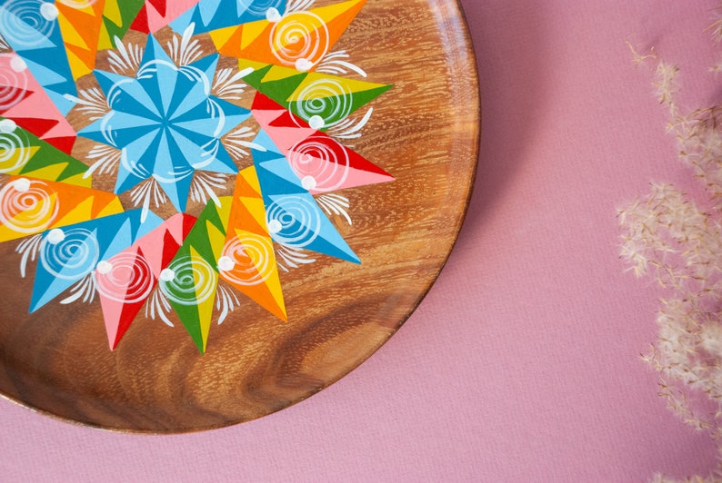 Vibrantly Hand Painted Costa Rican Souvenir Carved Wood Plate - Etsy