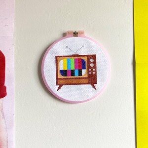 Retro TV Cross Stitch PATTERN PDF Instant Download - Etsy