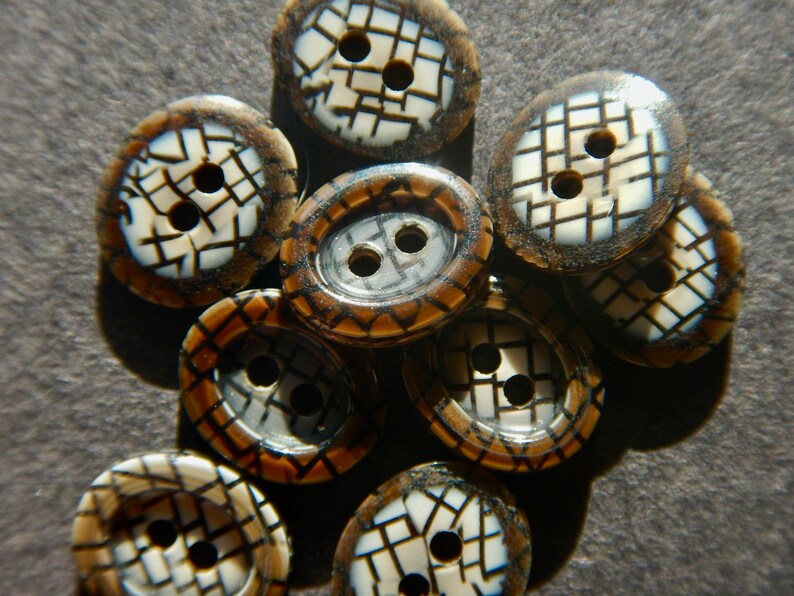 French Vintage Léa Stein Buttons Very Rare Find - Lea Stein Buttons in ...