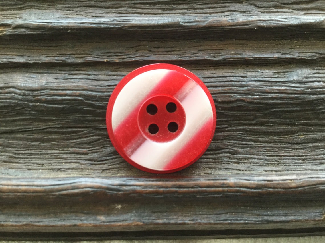 I'm French Vintage Léa Stein Buttons Very Rare Find - Lea Stein Buttons ...