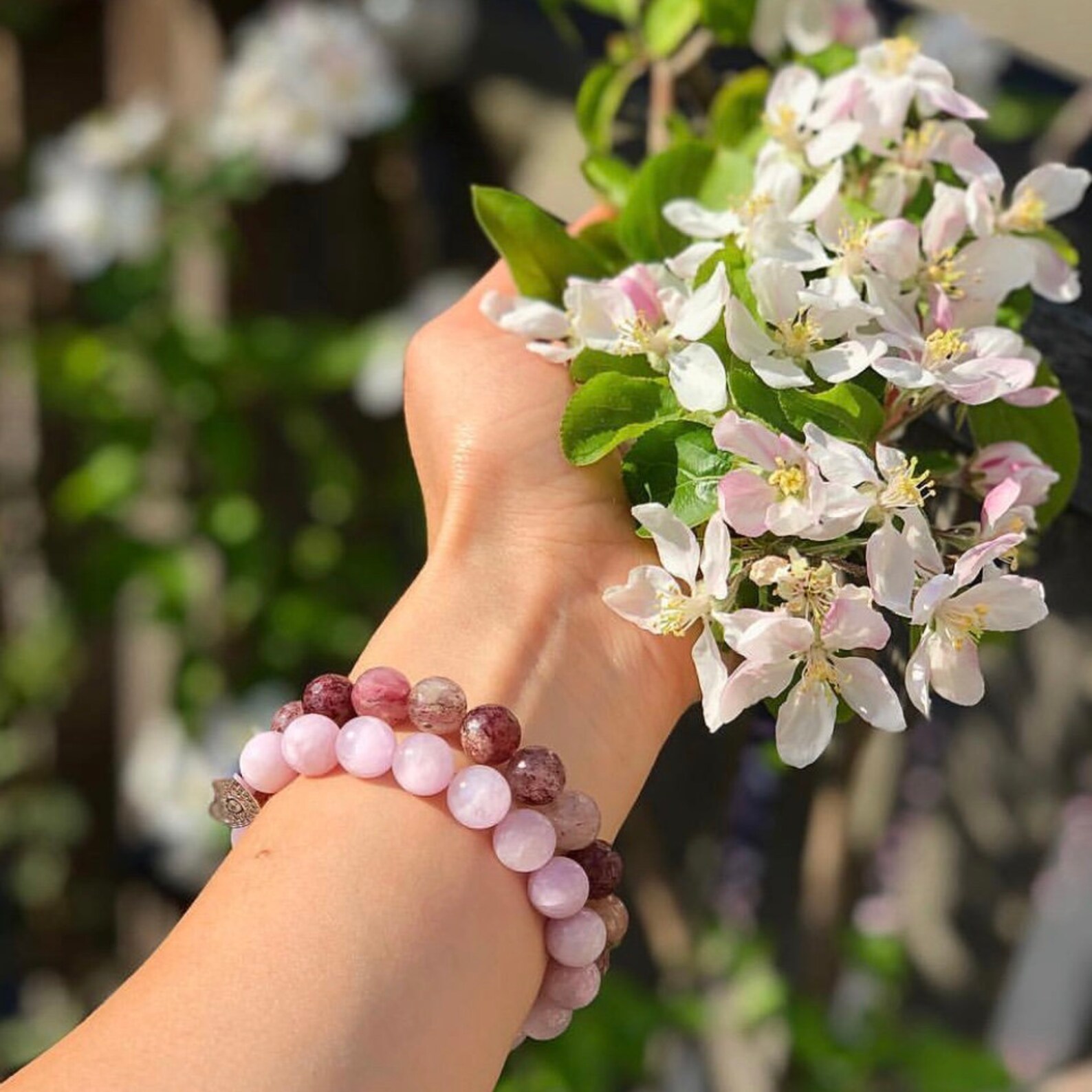 Muscovite gemstone and Lotus flower bracelet/ pink/ burgundy/ | Etsy