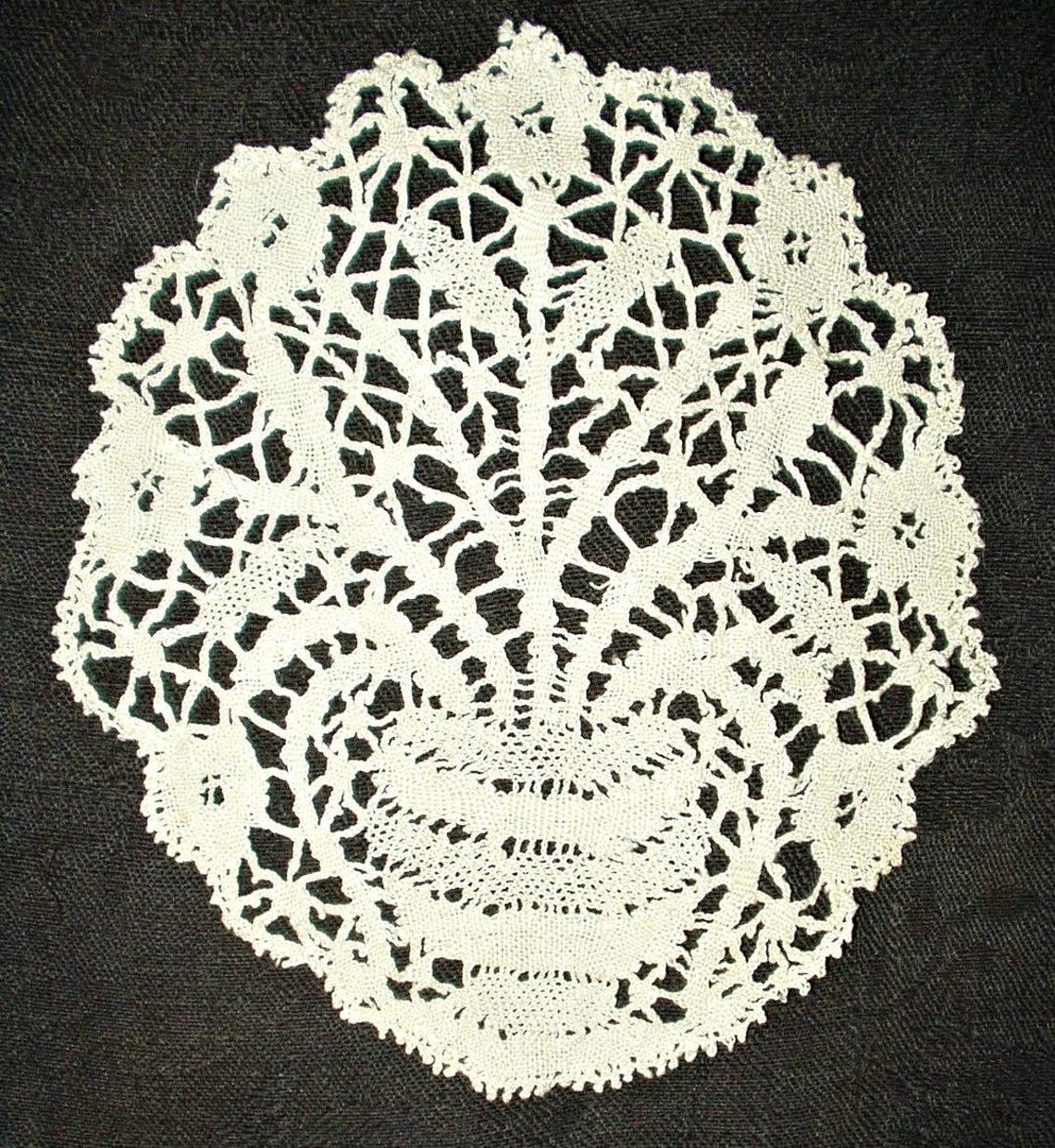 Antique Doily Victorian Hand Bobbin Lace Flower Vase Insertion Motif - Etsy