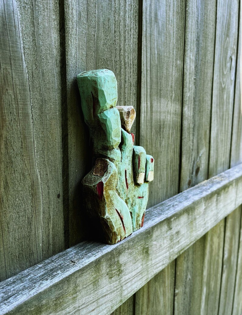 Rest in Peace Hand Carved Wooden Zombie Peace Sign Halloween Decor ...
