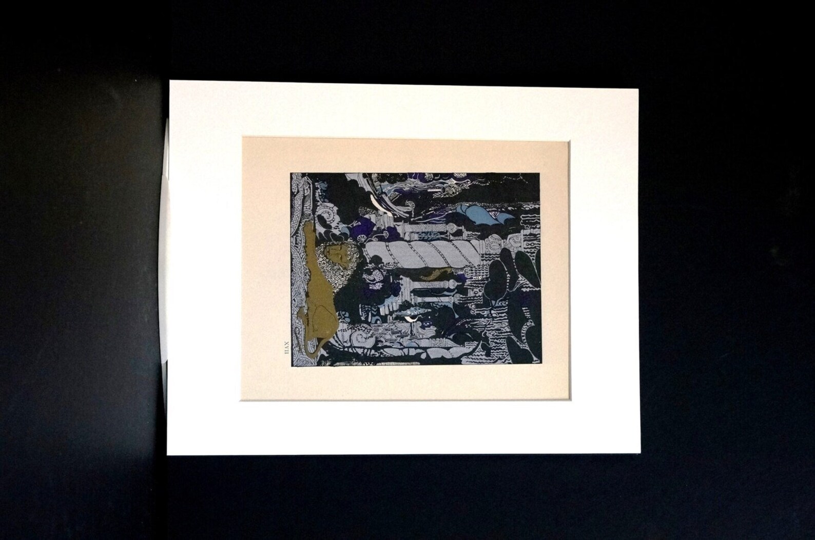 Anne Fish - Ltd Ed 1922 - LION PROTECTING PALACE- Silver Metalic Art ...