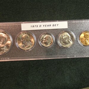 1975 D Uncirculated Coin Year Set Vintage 5 Coin Set Luster Birth Year ...