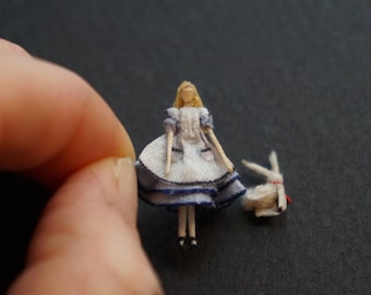 Miniature Alice | Etsy