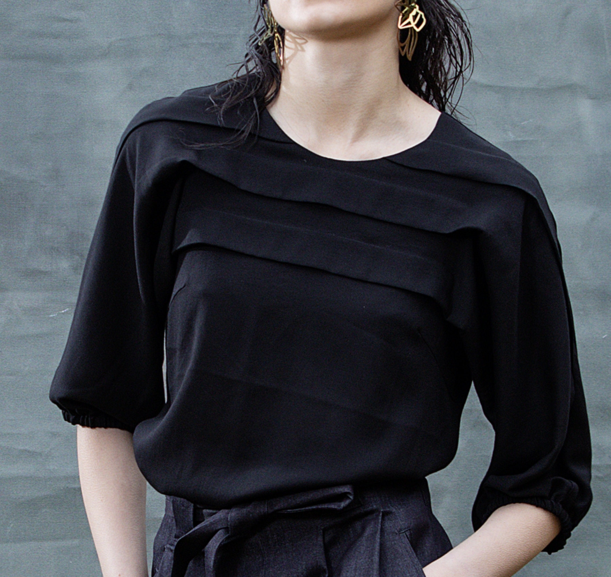 Black Folded Rayon Top, Buttons on Back, Half Sleeve - Etsy