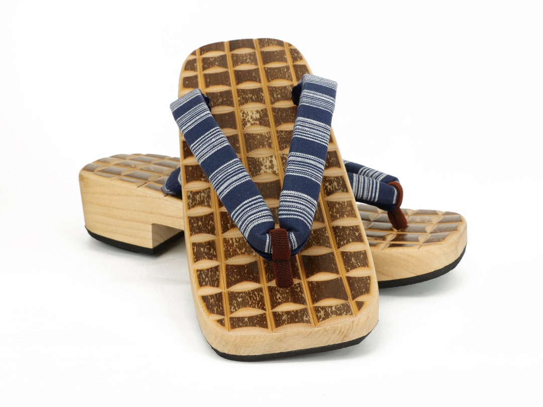 Mens Bamboo Geta Sandals: Handmade Japanese Wooden Clogs - Etsy