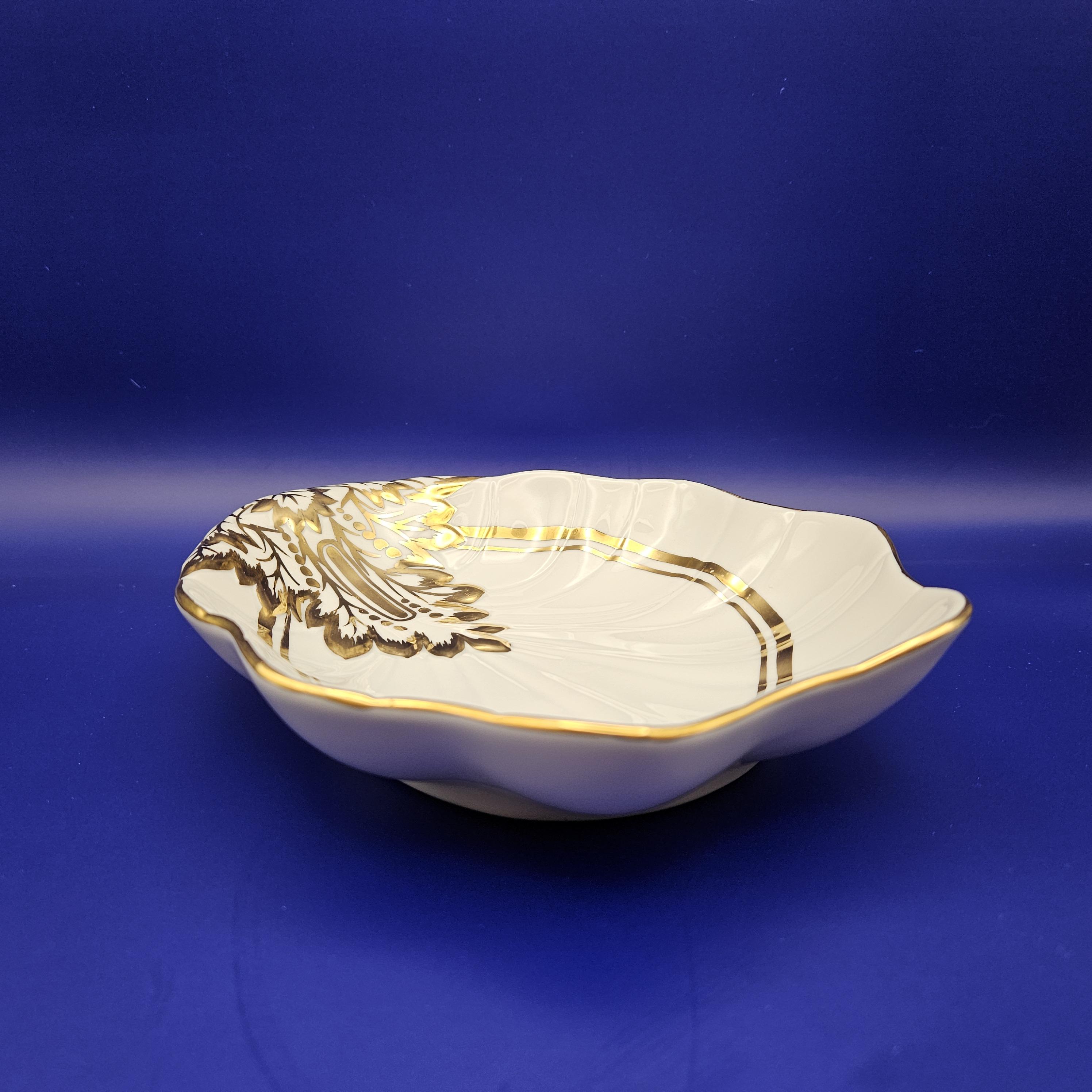 Andrea by Sadek Porcelain Shell Dish Detailed With Gold - Etsy