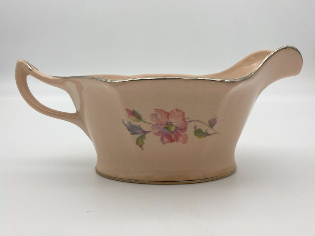 Broadway Rose Gravy Boat Made by the Atlas Globe China Company - Etsy