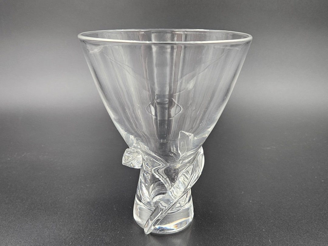 Steuben Spiral Vase Designed by Donald Pollard in 1955 Shape Number ...