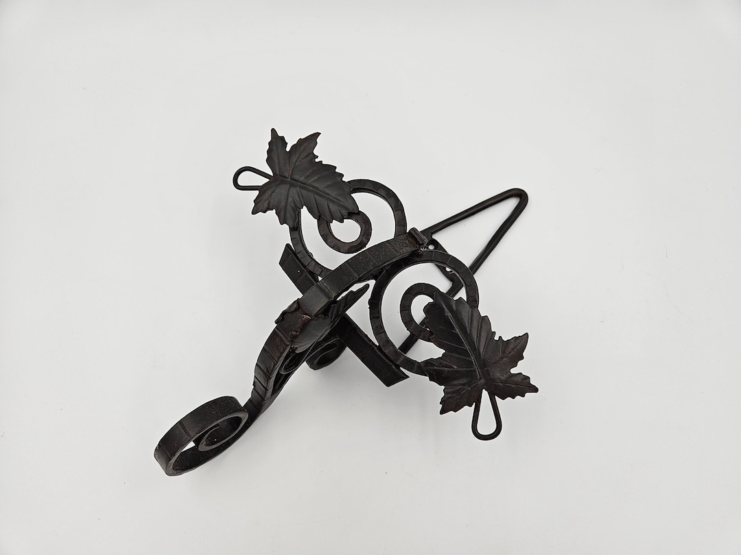 Wrought Iron Wall Mounted Plate Display Rack - Etsy