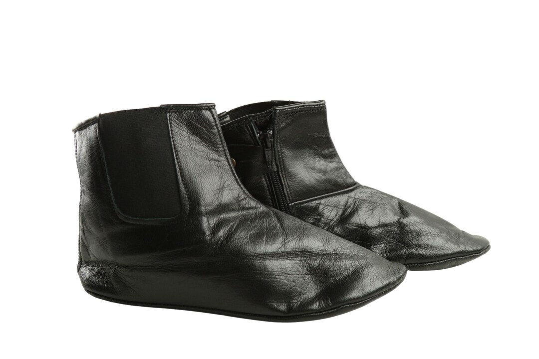 Khuffain With One Wheel One Zipper, Kuff Khuff Quff Men Size, Shoes ...