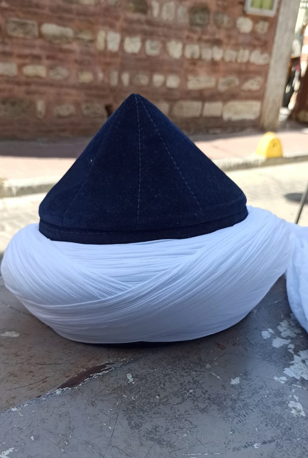 White - Navy Blue Naqshbandi Haqqani Cap, Red and White Cyprus Imamah ...