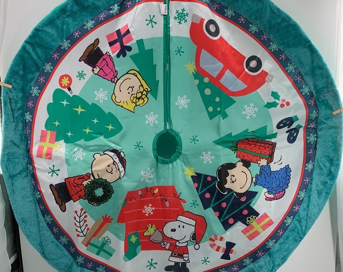 Peanuts Gang Ringing the Bell Christmas Tree Skirt 48 In - Etsy
