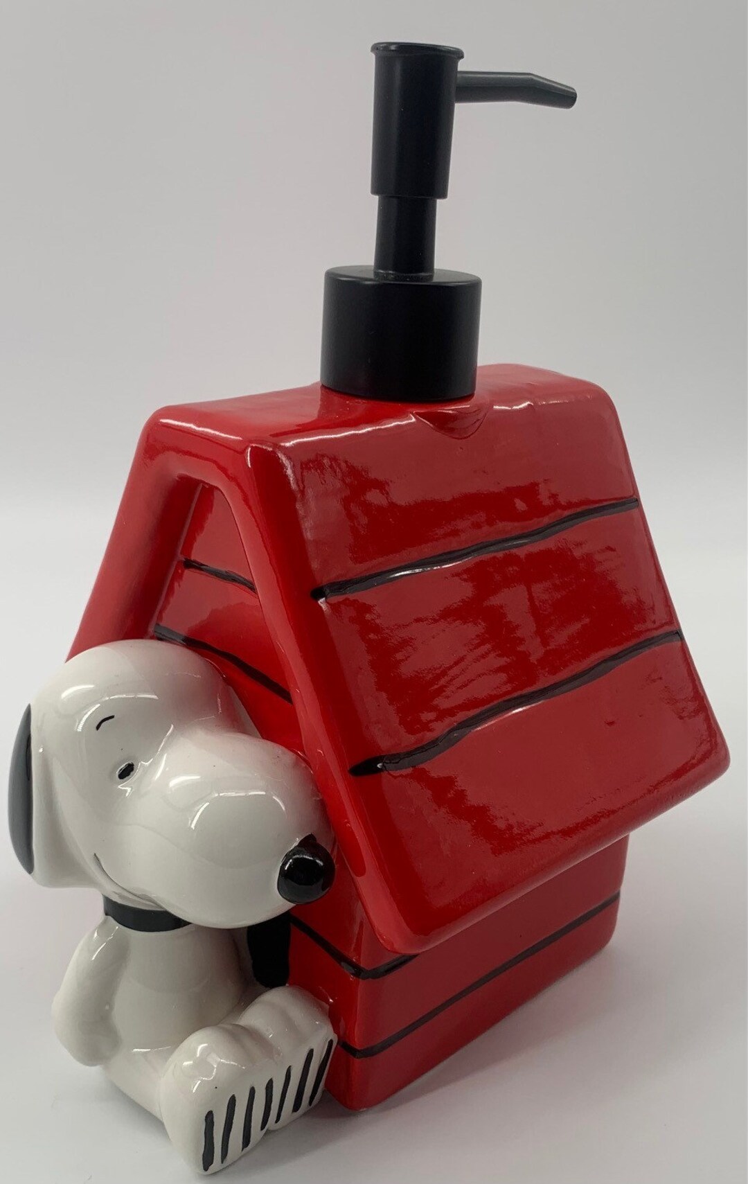 Peanuts Snoopy Doghouse Ceramic Soap Dispenser - Etsy