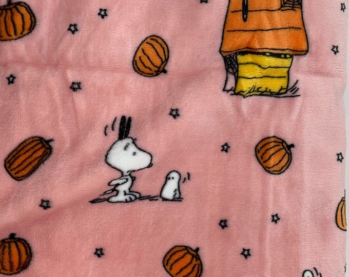 Peanuts - Snoopy Pumpkins and Ghosts Plush Throw - Etsy