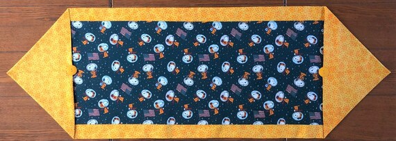 Peanuts Snoopy in Space Table Runner | Etsy