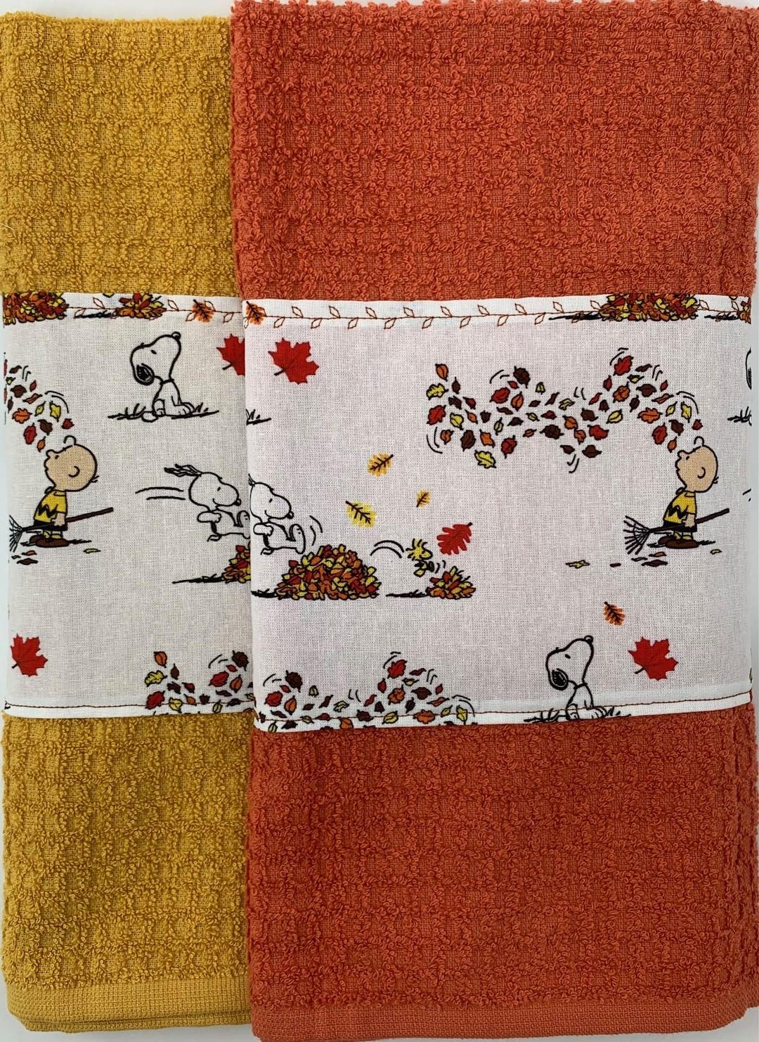 Peanuts Snoopy and Charlie Brown Fall Leaf Fun Dish Towel - Etsy