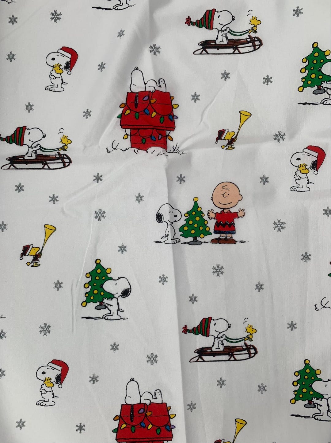 Peanuts - Snoopy Snowfall Sheet Set - Etsy