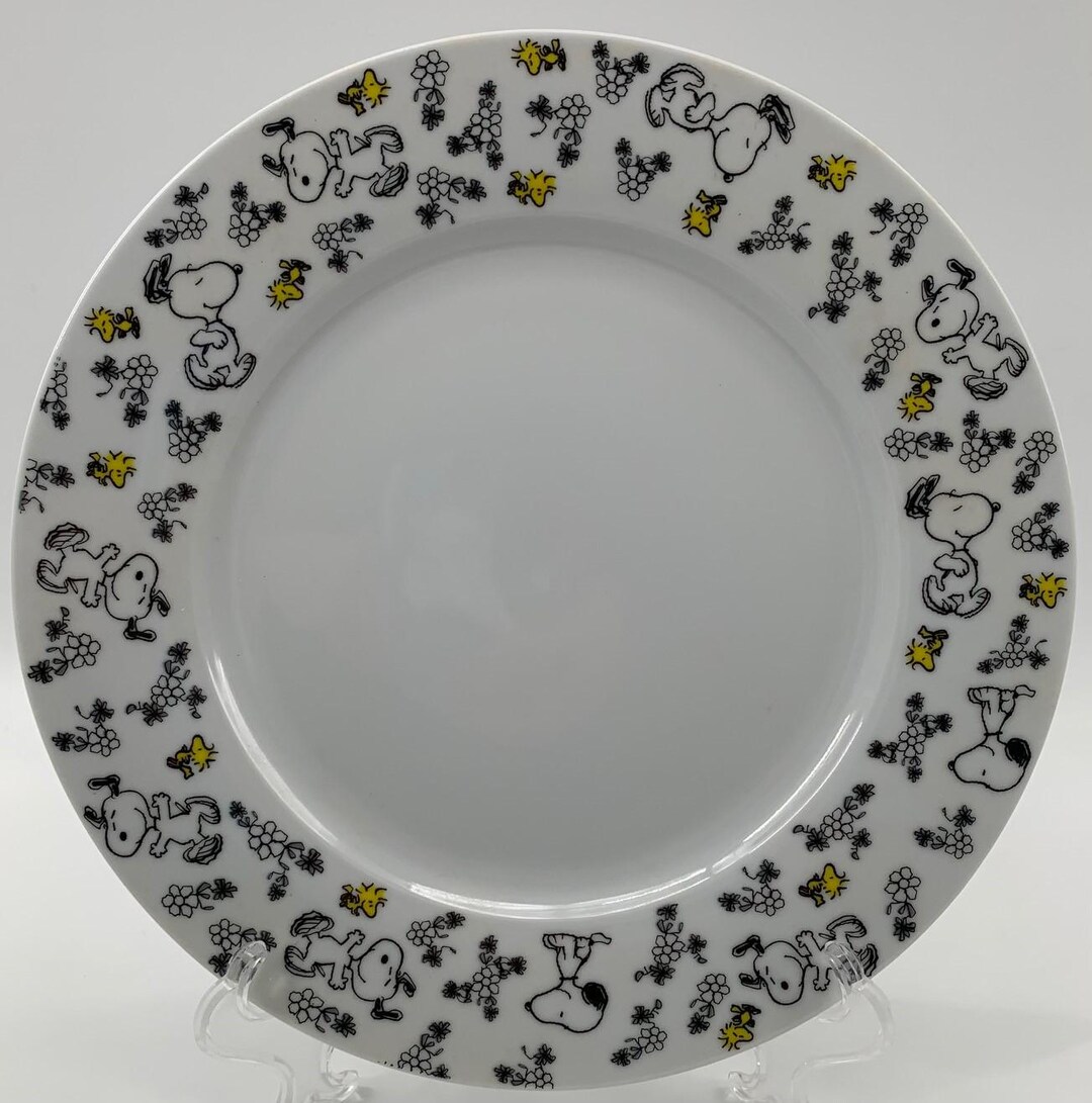 Peanuts - Snoopy and Woodstock Spring Dance Dinner / Serving Plate - Etsy