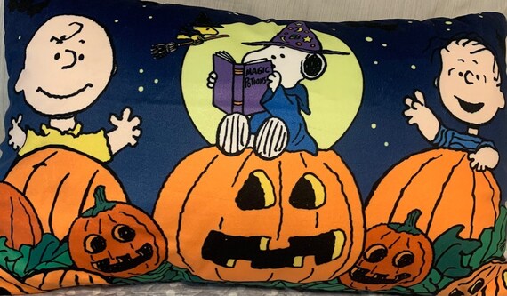 Peanuts Snoopy the Great Wizard Light up Pillow - Etsy