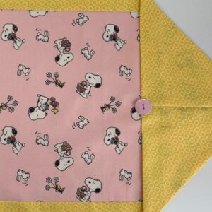 Peanuts - Snoopy and the Easter Bunny Table Runner - Etsy