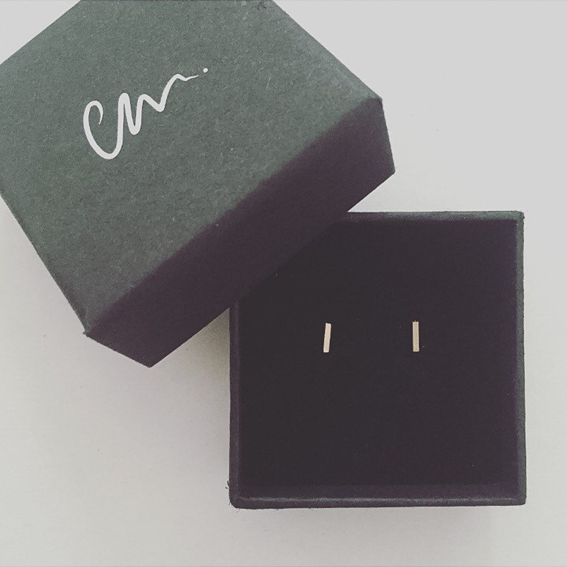 Solid 9ct Gold Line Bar Rectangle Earrings - Etsy