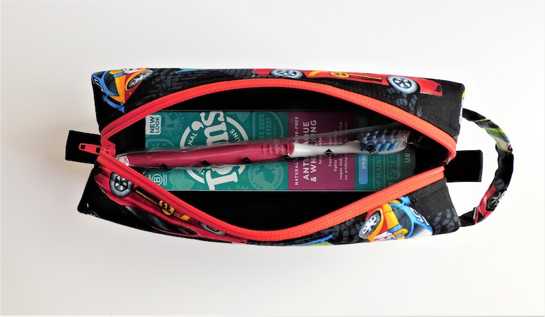 Race Cars Box Pouch, Race Cars Zipper Pouch, Race Cars Pencil Case ...