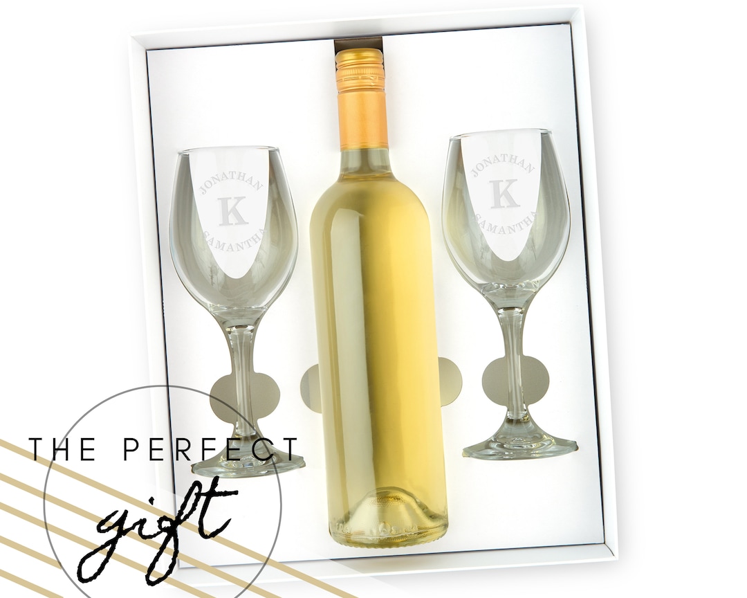 Personalized Wine Glasses in Gift Box - Custom Wine Glasses Gift Set ...