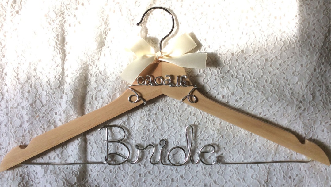 Personalized Wedding Dress Hanger: Wire Name & Date Hanger - Etsy