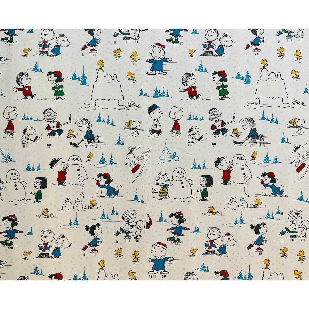 Hallmark Wrapping Paper Christmas Peanuts Gang Snow Fun 30 Sq Ft Roll ...