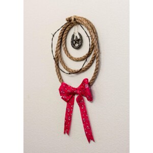 Rustic Rope and Barbed Wire Wreath With Red Bandana Bow - Etsy