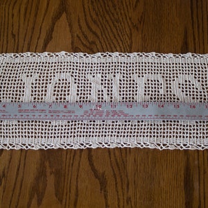 Filet Crochet Last Name Doily for Wedding Anniversary Gift - Etsy