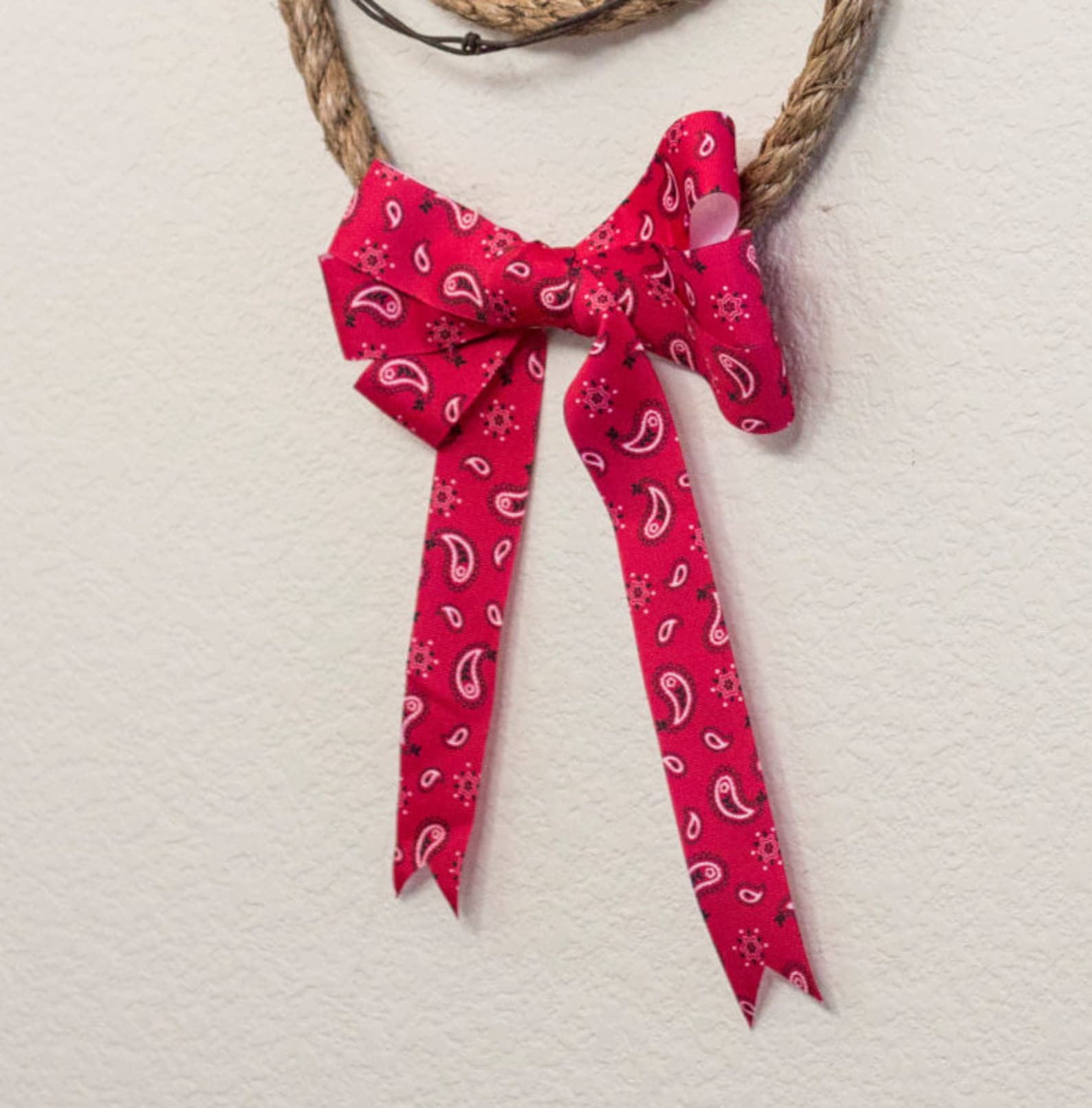 Rustic Rope and Barbed Wire Wreath With Red Bandana Bow - Etsy