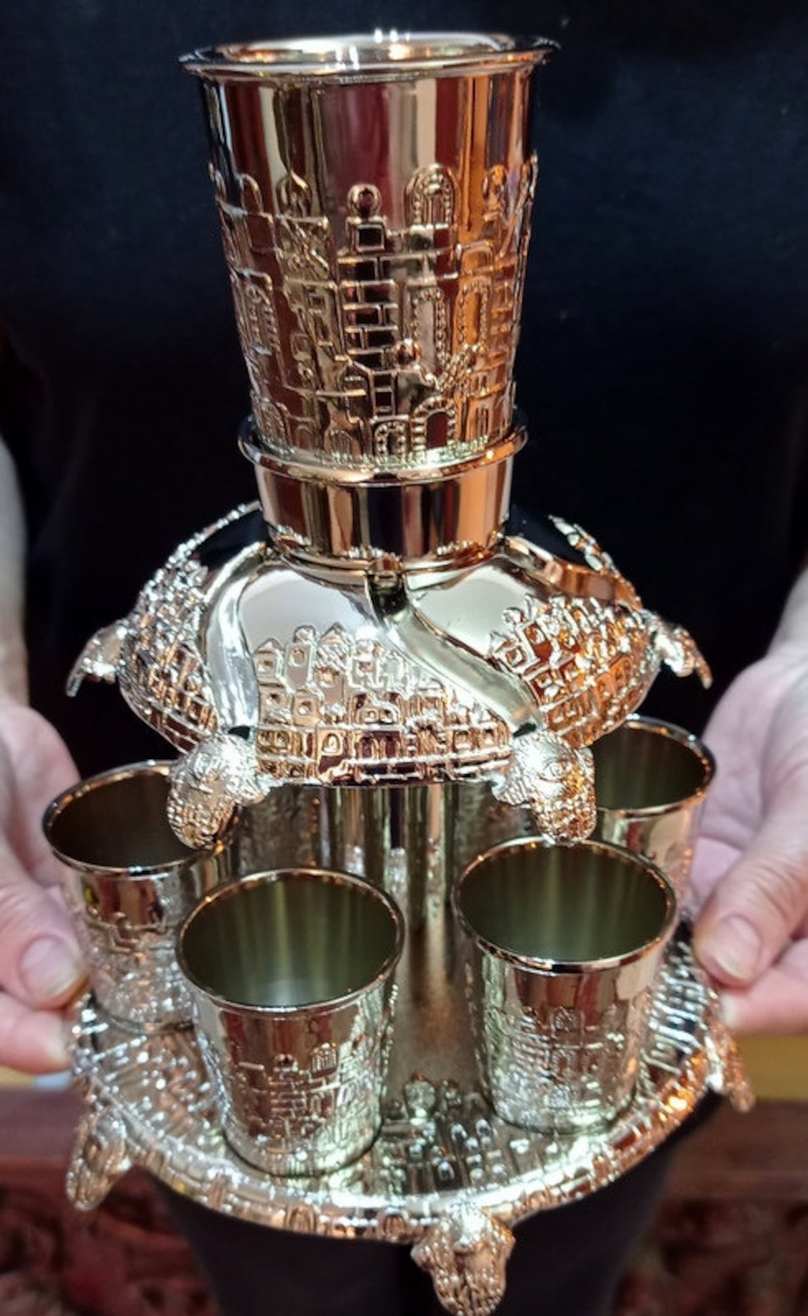 Unique Shabbat Wine Fountain Kidush & 7cups Goblets Silver Tone Coated ...