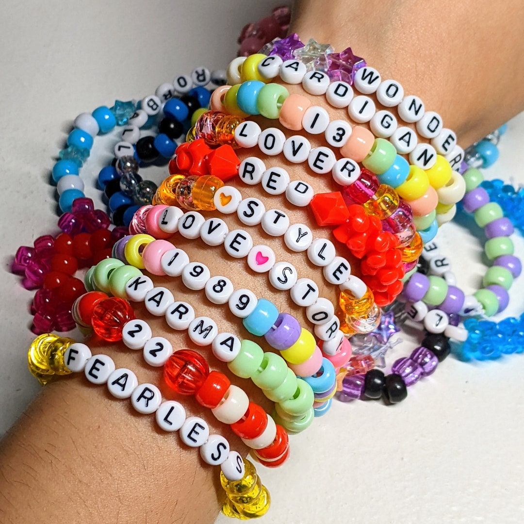 10 PACK Taylor Swift Eras Tour Friendship Bracelets Swifties - Etsy France