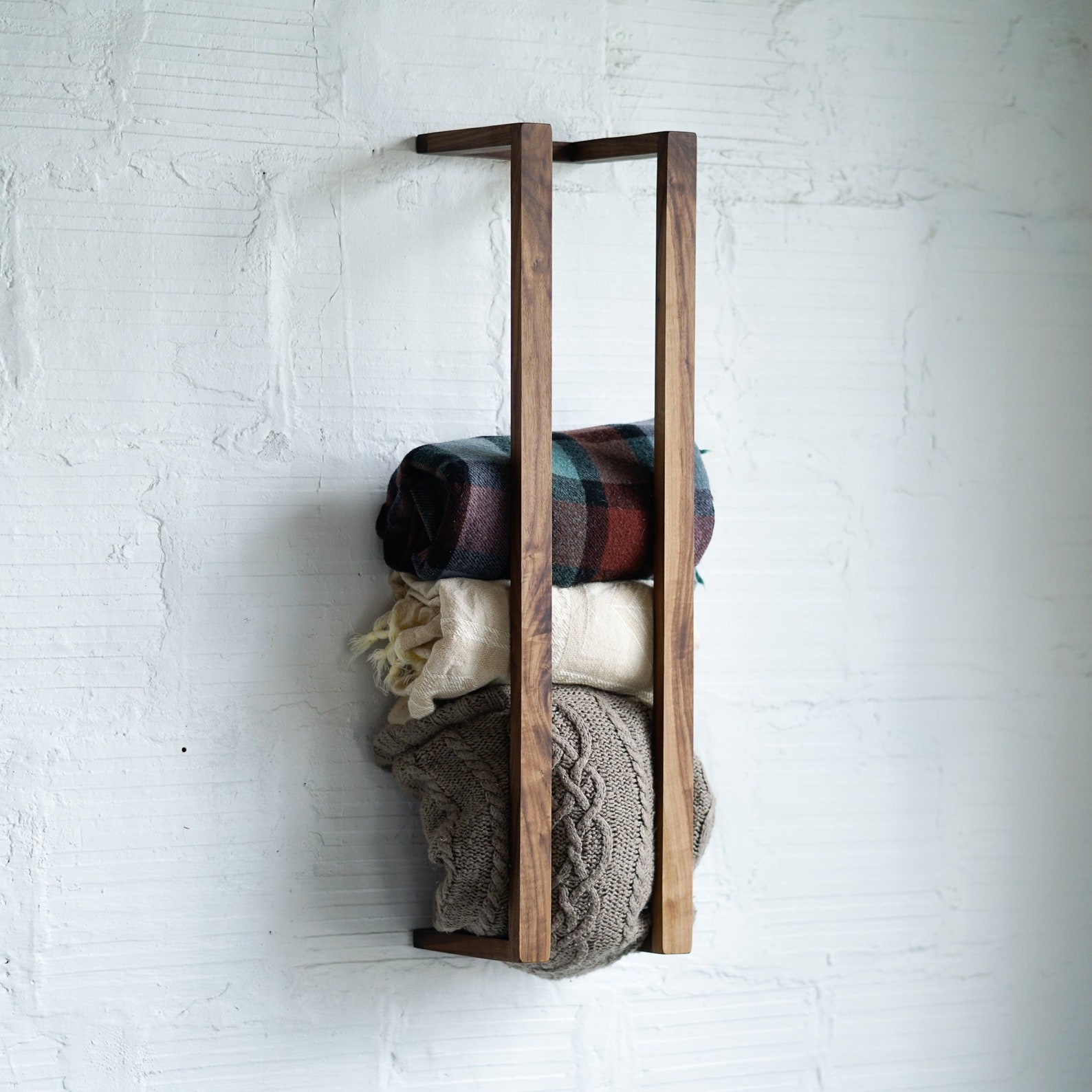 Blanket Floating Wall Rack Display // FREE SHIPPING // Modern - Etsy