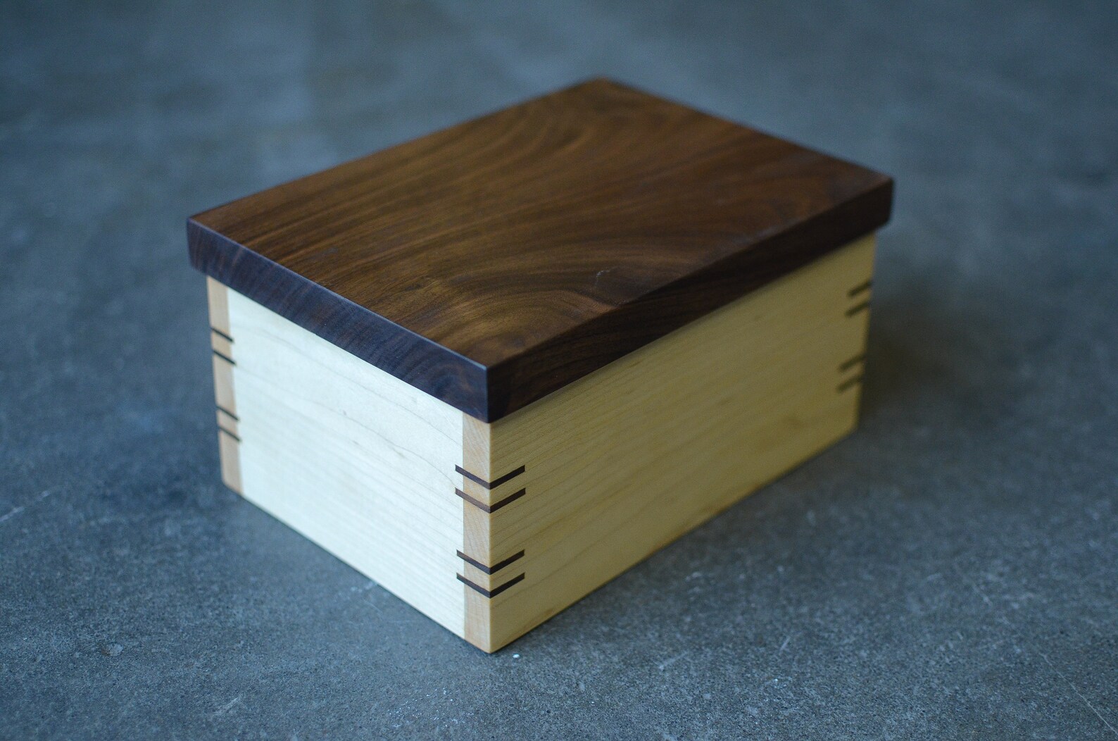 Minimalist Momento Box | Etsy