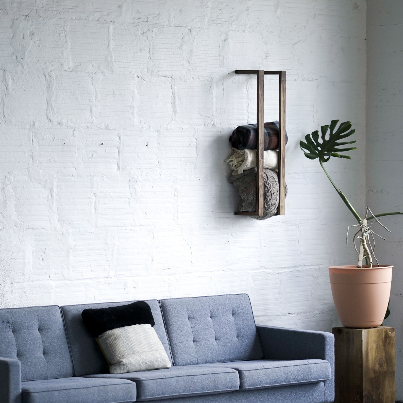 Blanket Floating Wall Rack Display // FREE SHIPPING // Modern - Etsy