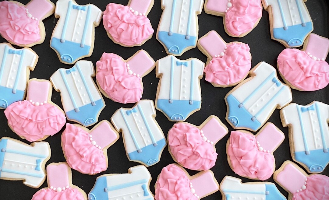 BABY GENDER REVEAL X12 Customized Cookie Favors - Tutus - Dresses ...