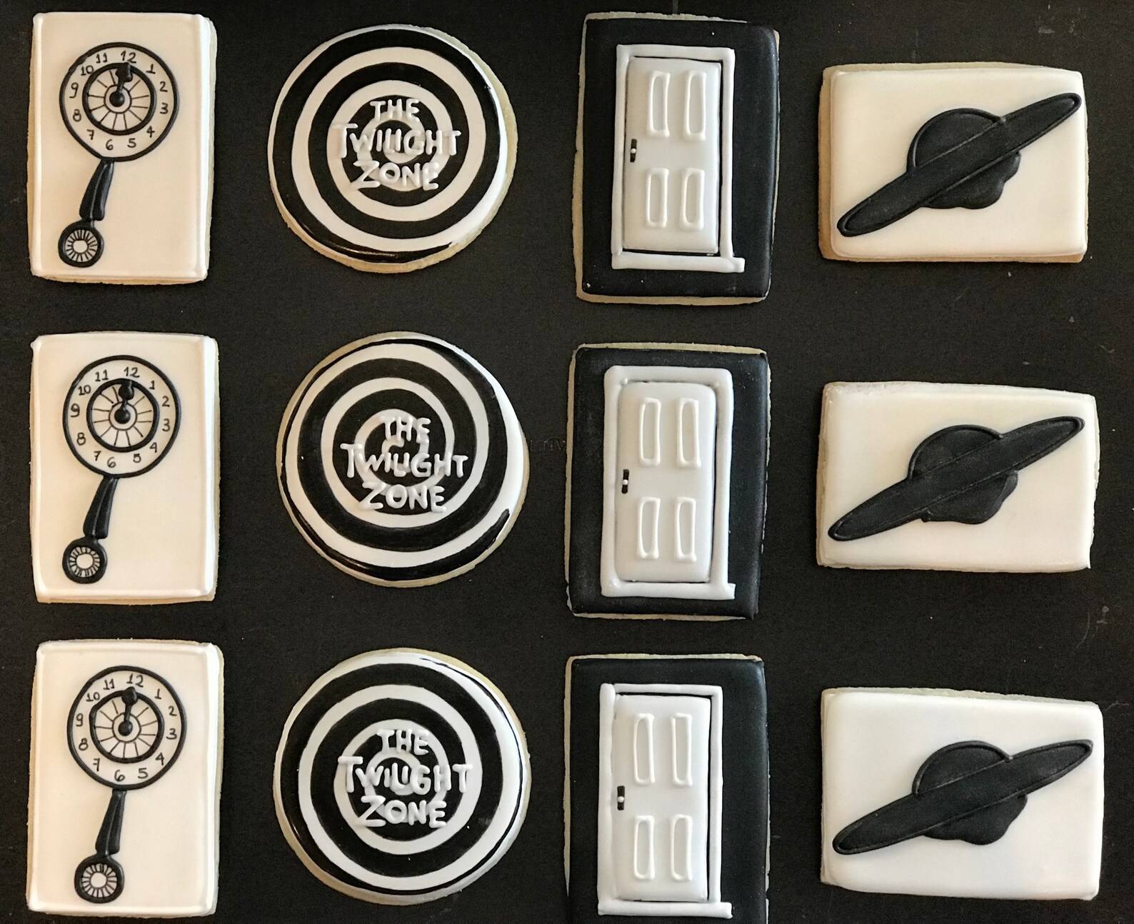 ESCAPE MYSTERY ROOM X12 Theme Cookies Customized Party. Clue - Etsy