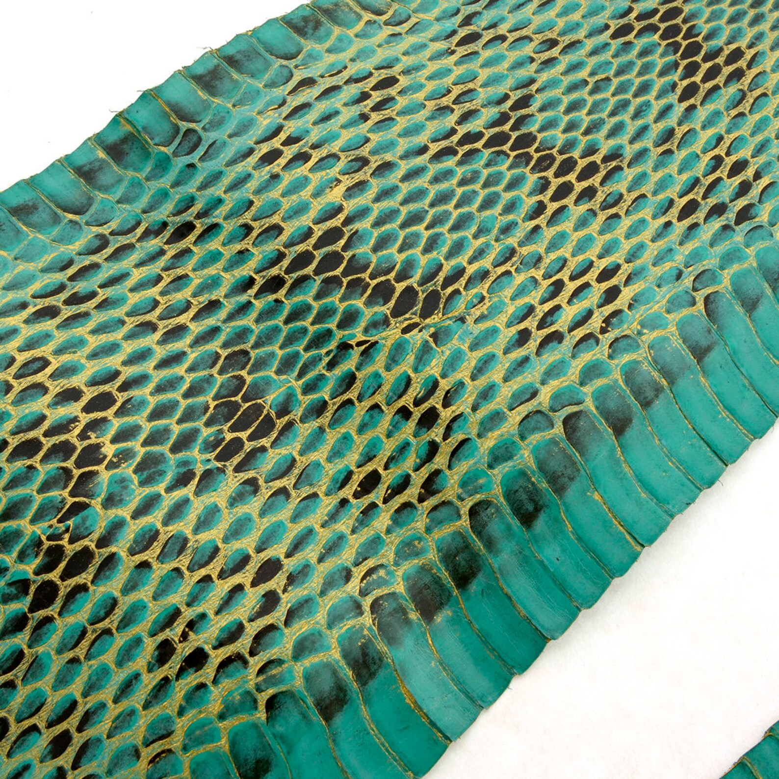 Natural Pattern Mint Gold Shine Water Snake Skin genuine | Etsy