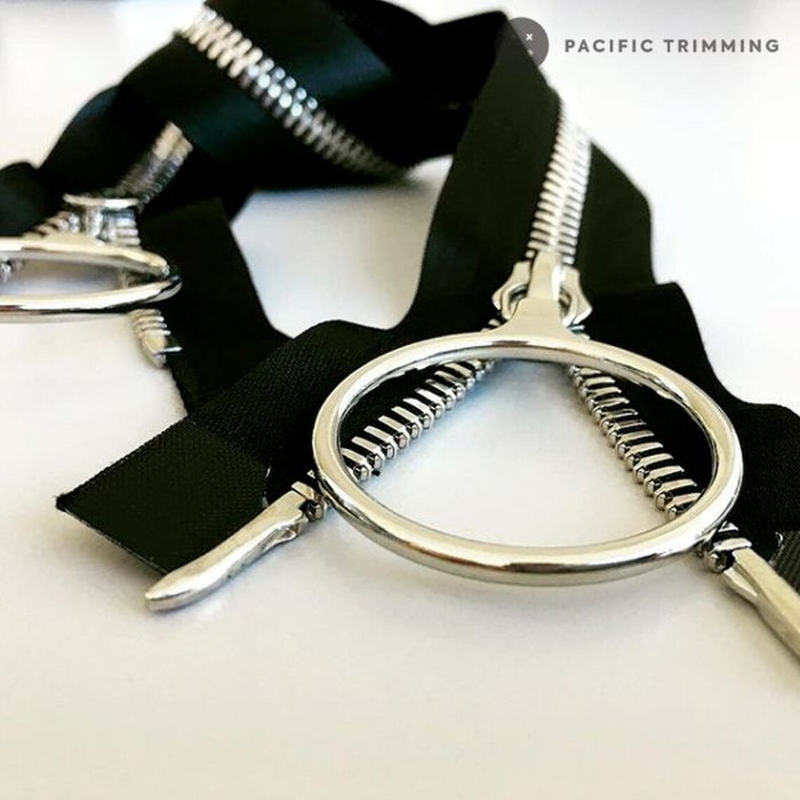 Riri Ring Puller With Universal Body Slider | Etsy