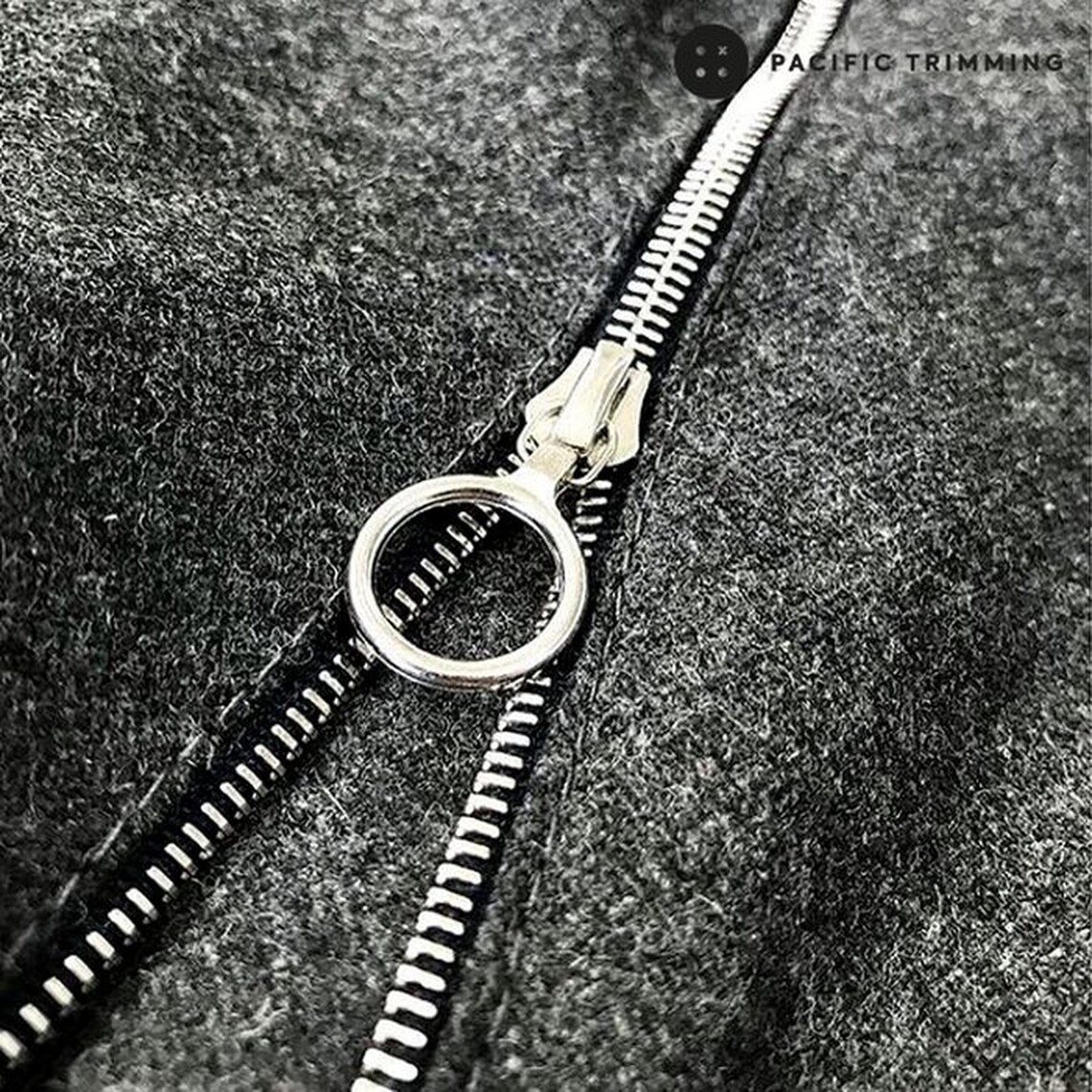 Riri Ring Puller With Universal Body Slider | Etsy