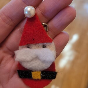 Santa Mini Pin - Etsy