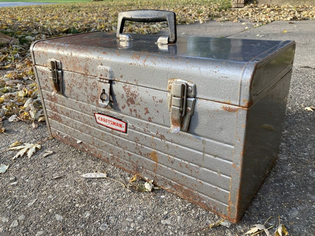 Vintage Metal Tool Box Sears Craftsman 6512 Rusty Distressed 20-in Gray ...