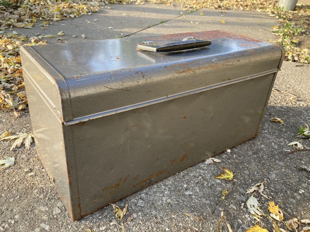 Vintage Metal Tool Box Sears Craftsman 6512 Rusty Distressed 20-in Gray ...